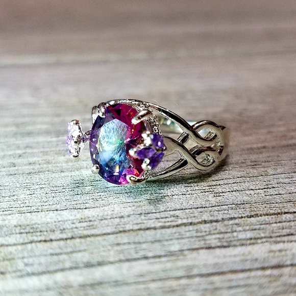 Jewelry | Gorgeous Elvish Iridescent Ring | Poshmark